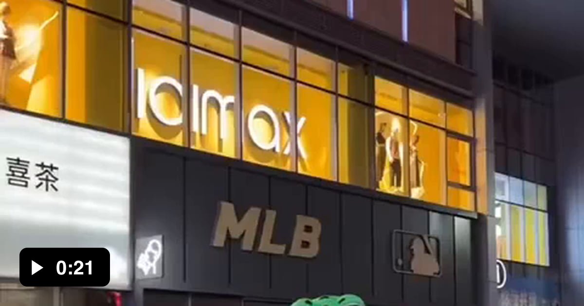 Pepe can flex - 9GAG