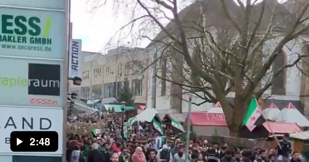 Islamic Syrian crowd invades Essen's (Germany) Christmas markets ...