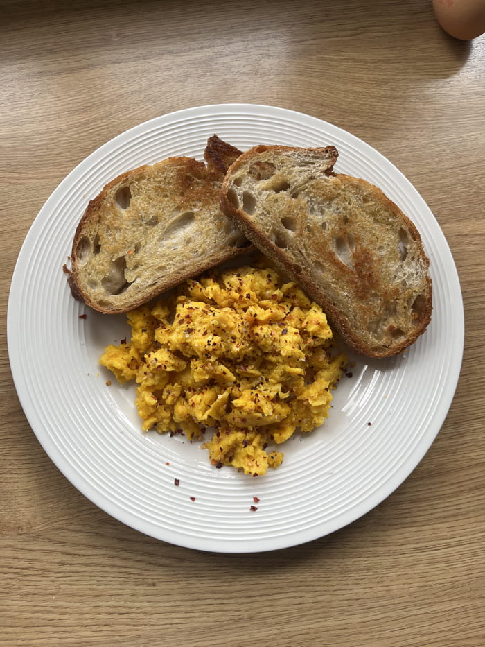 Sour dough & scrambled eggs - simple but effective. - 9GAG