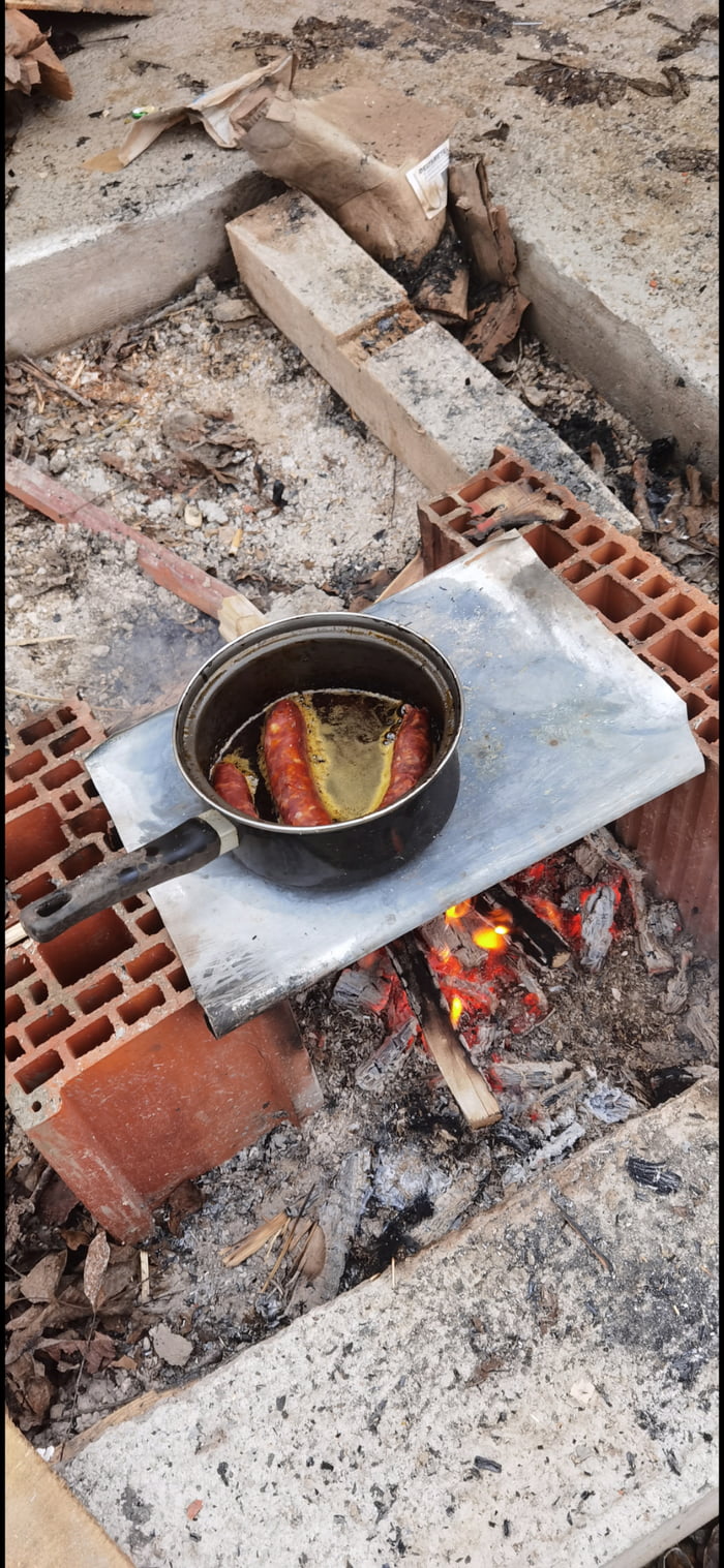 My construction site setup - 9GAG