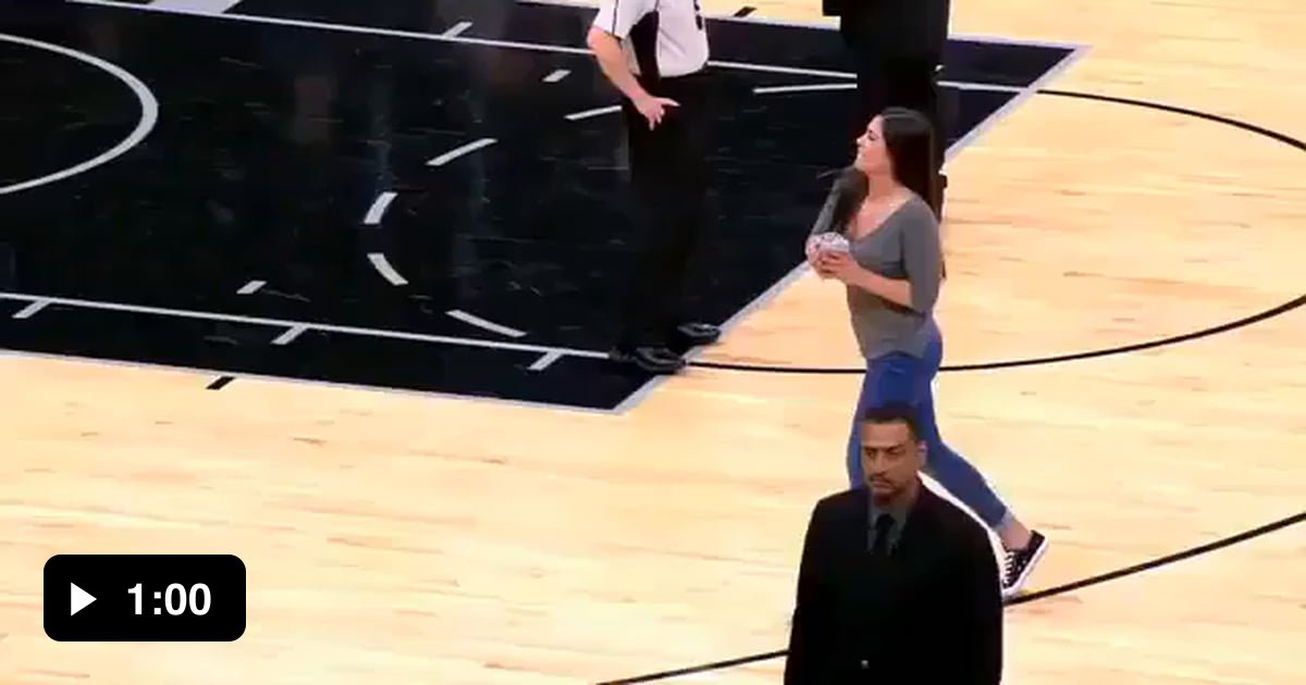 Kelsey Plum a Wnba player throws a towel to her father with incredible power and precision - 9GAG