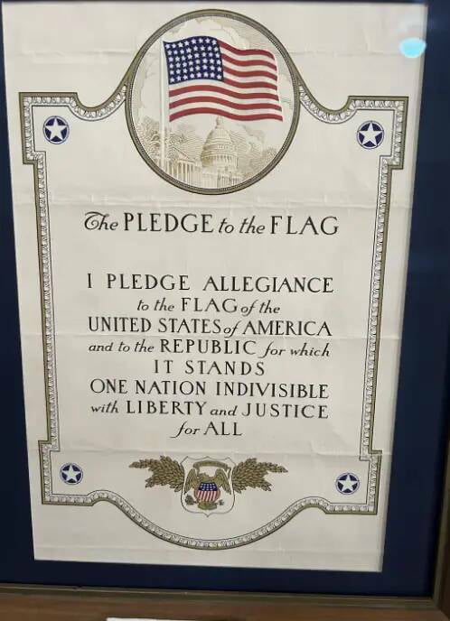 Here's what the Pledge of Allegiance used to look like — the "Under God ...