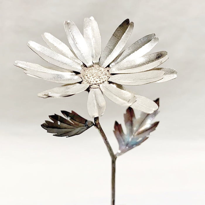 A flower I made in sterling silver and copper - 9GAG