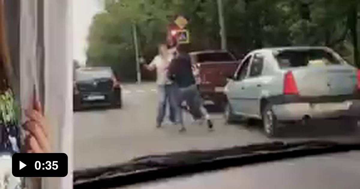 People go crazy in traffic... - 9GAG