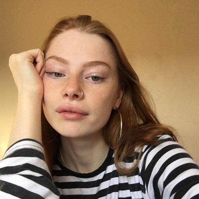 Laura Gwyneth Butler - 9GAG