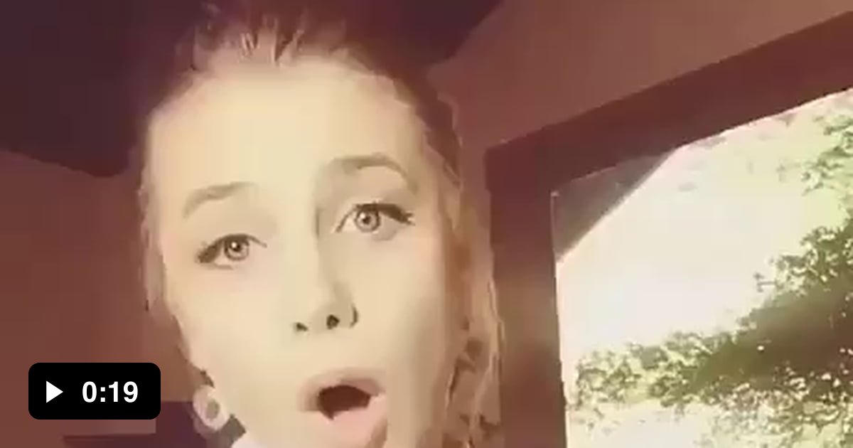 The way she sings ahhhh - 9GAG