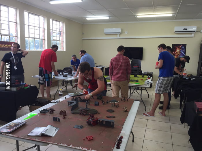 Any Warhammer 40K Tabletop clubs in Perth Australia? - 9GAG