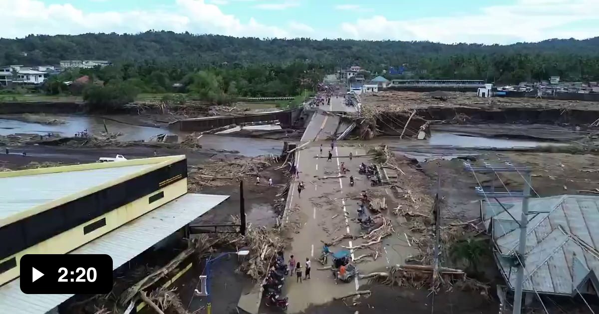 The Bayyungan bridge in the Philippines has collapsed. 24th October ...