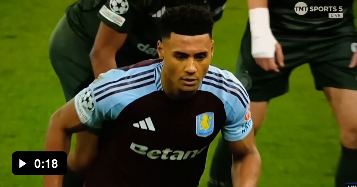 When you have 2 left legs - 9GAG