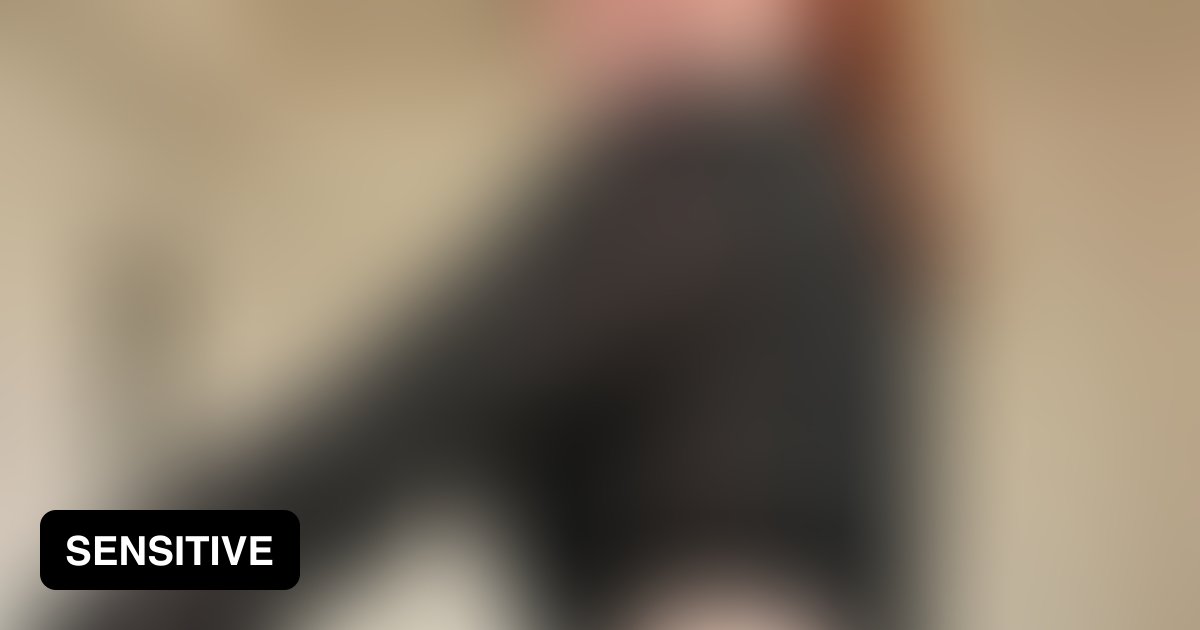 Redhead booty is mesmerizing - 9GAG