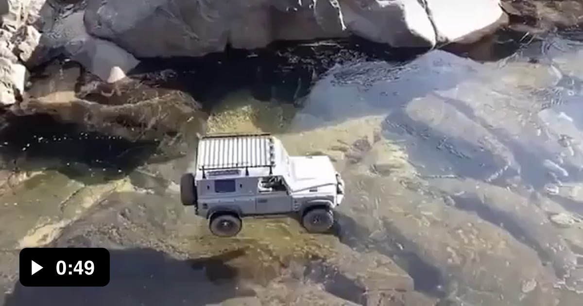 Be cautious while driving on ice - 9GAG