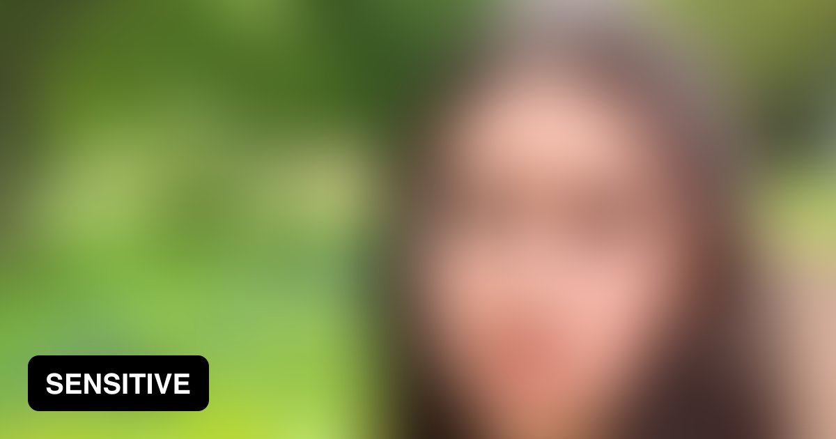 Any captain know who she is? - 9GAG