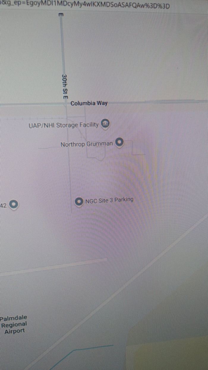 And just like that, Google snitch on alien asses - 9GAG