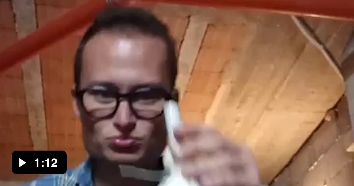 You have seen Bagpipes, now it's time for Glovepipes (@grinnandrea97) - 9GAG