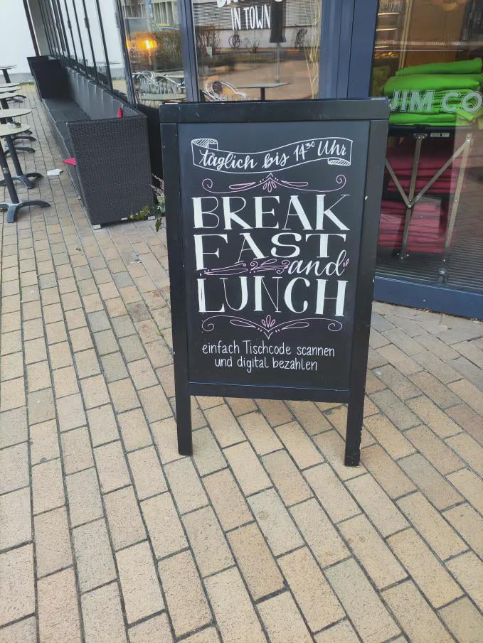 Ah yes Break fast and then eat lunch - 9GAG