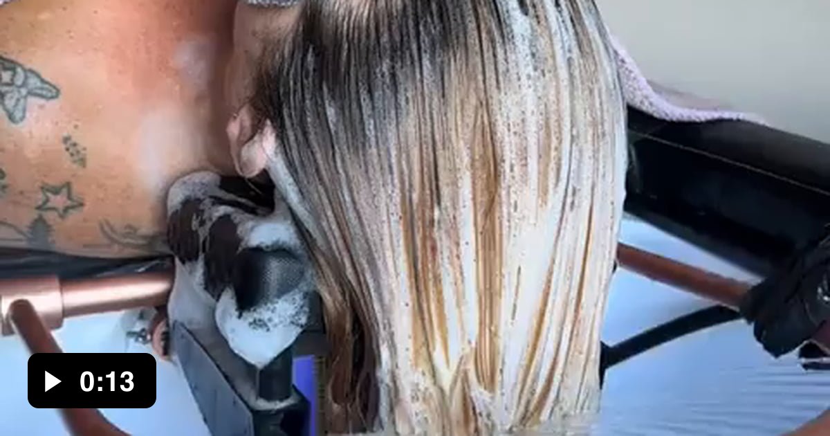 How this machine washes hair - 9GAG