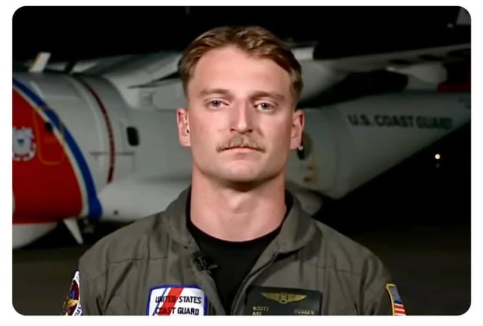 26 year old US coast guard rescue swimmer Scott Ruskan played a major ...