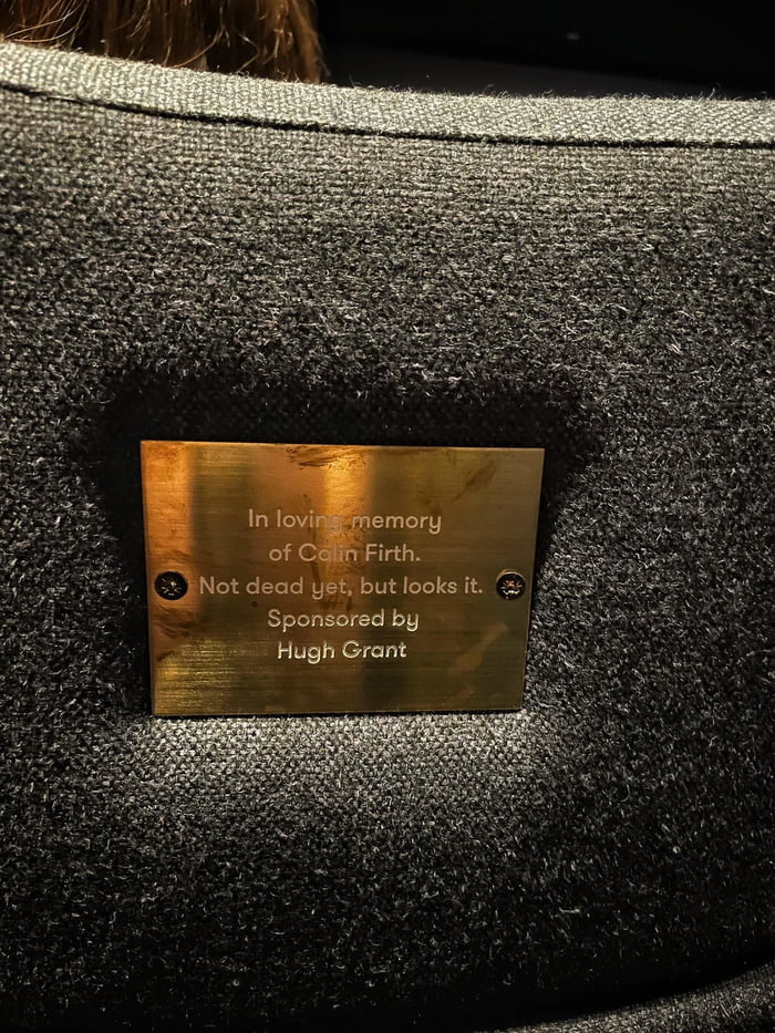 Hugh Grant dedicated a plaque to not dead Colin Firth at the BAFTAs - 9GAG