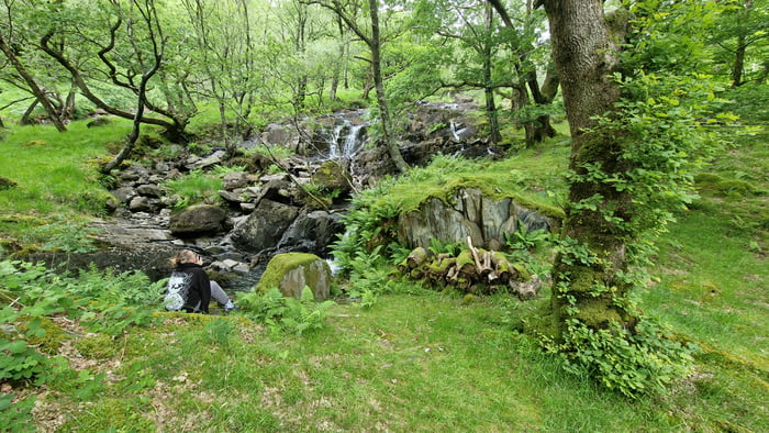 Waterfall in Beddgelert North Wales - 9GAG