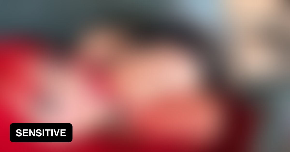 Extra hard nips on extra large tits, let me know if you want to see them both.. - 9GAG