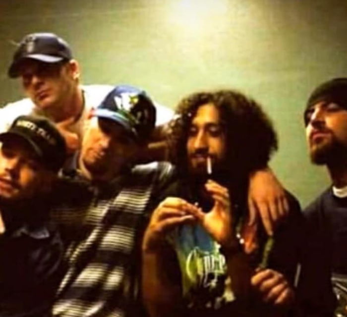 House of Pain and Cypress Hill backstage(1993) - 9GAG