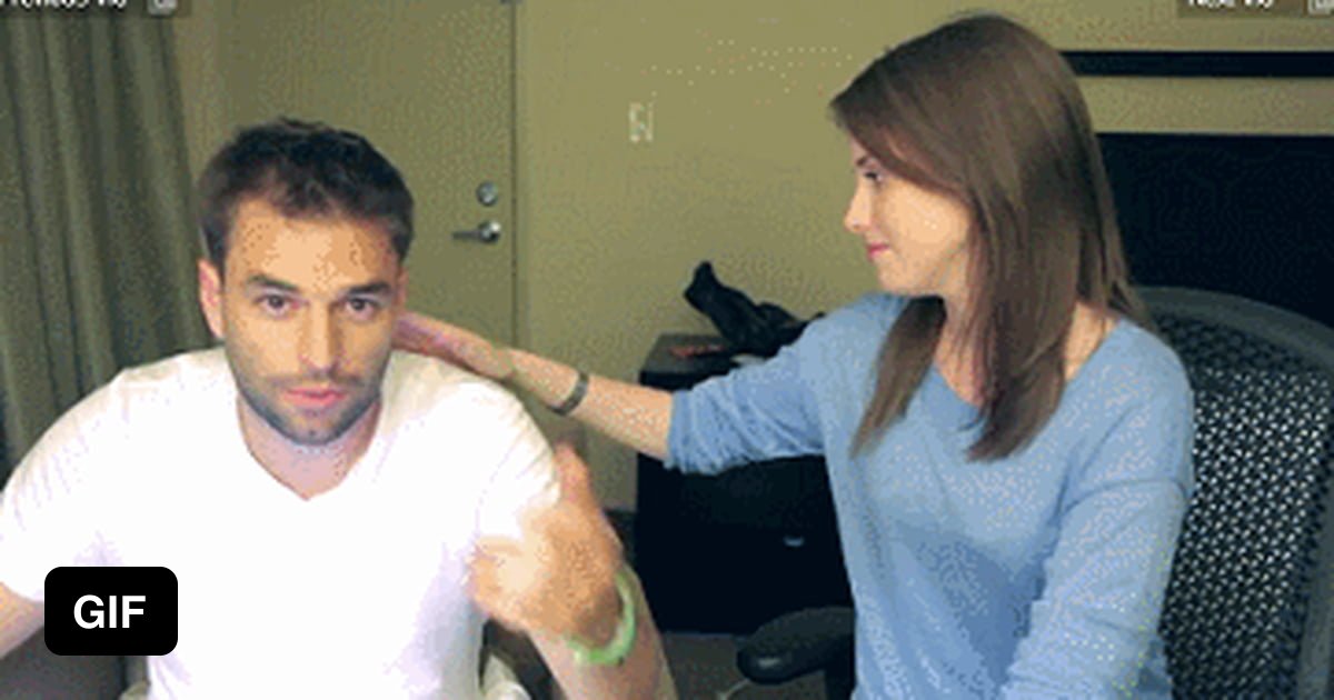 To all the skanks in the audience: - 9GAG