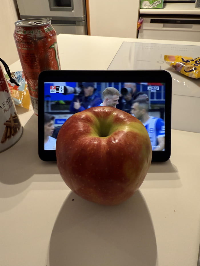 Of an Apple compared to (Apple) iPad mini - 9GAG