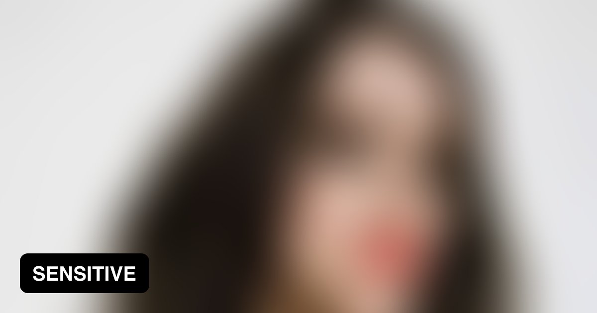 Stunning lady - 9GAG