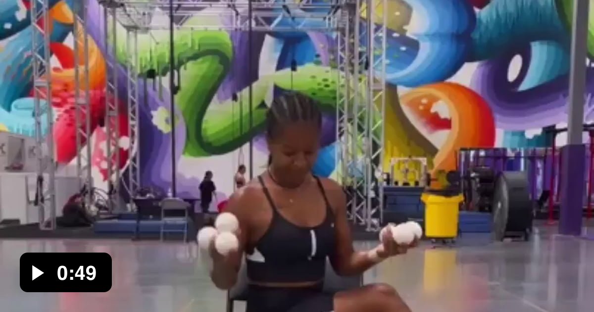 Next level juggling - 9GAG