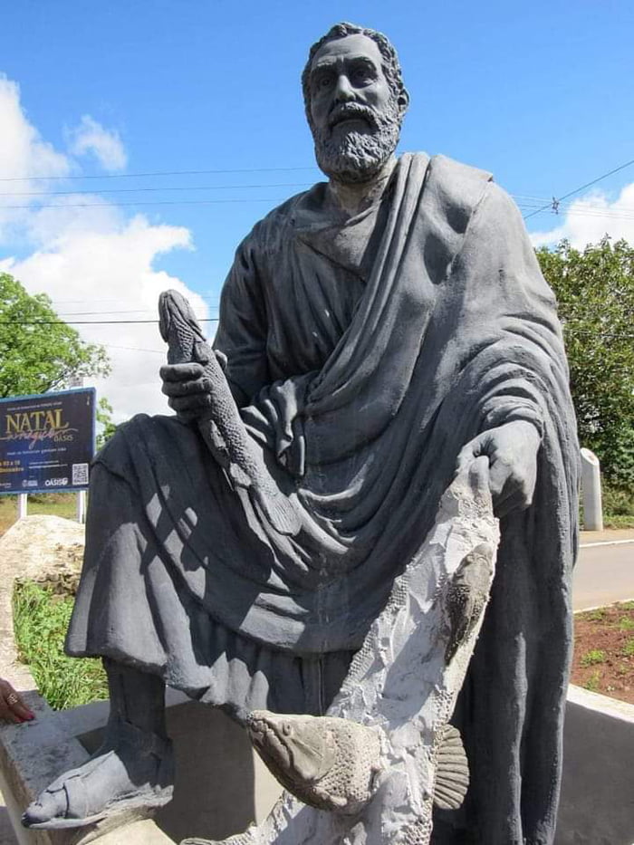 São Giromba, o protetor da cidade - 9GAG