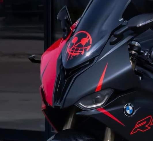 Does anyone know where do I get this red "Smile" sticker? - 9GAG