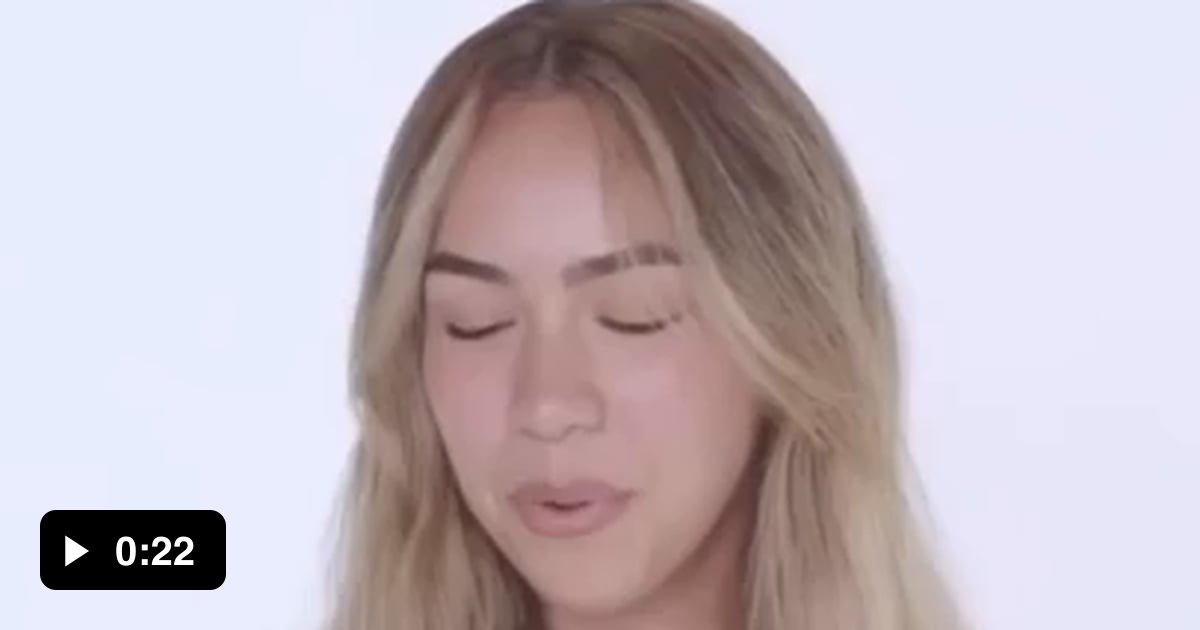 Zach going with the 👊 rizz - 9GAG