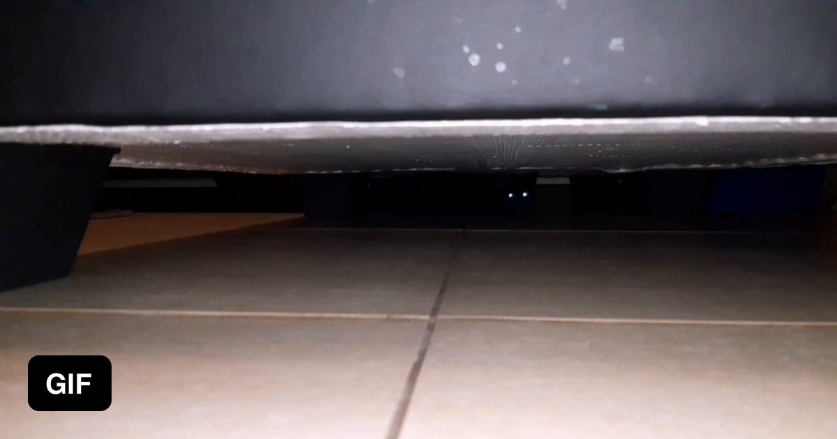 The Darkness says 'Hi Fren' - 9GAG