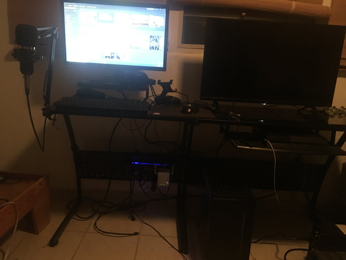Rate my Setup - 9GAG