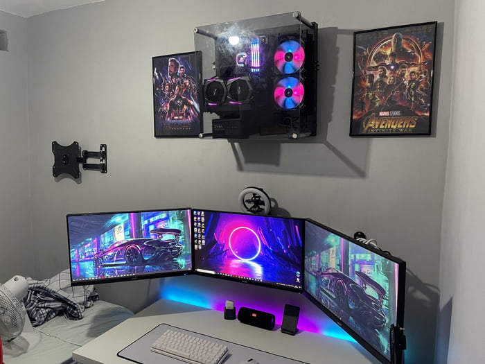 Current work/gaming/streaming setup - 9GAG