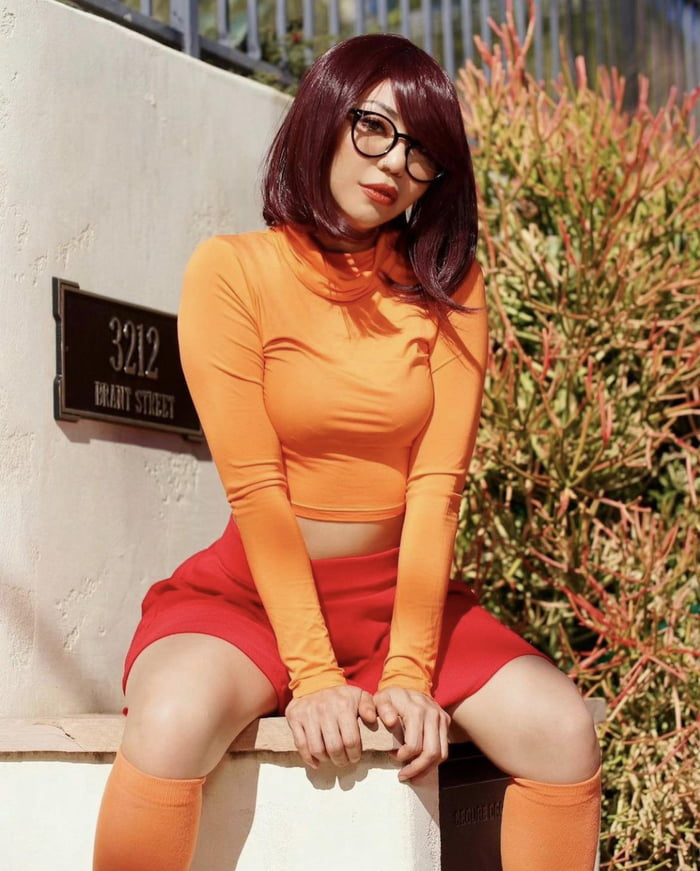 Velma Dinkley by Cosplaybunniii - 9GAG