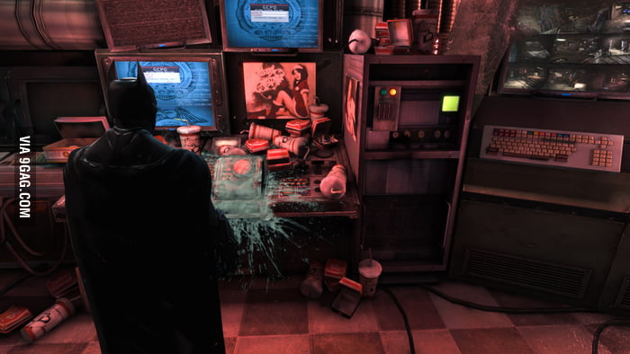 Uhhh... There was a spooky ghost! - 9GAG