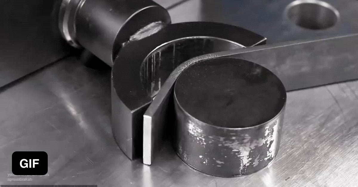 20 tons horizontal press brake - 9GAG