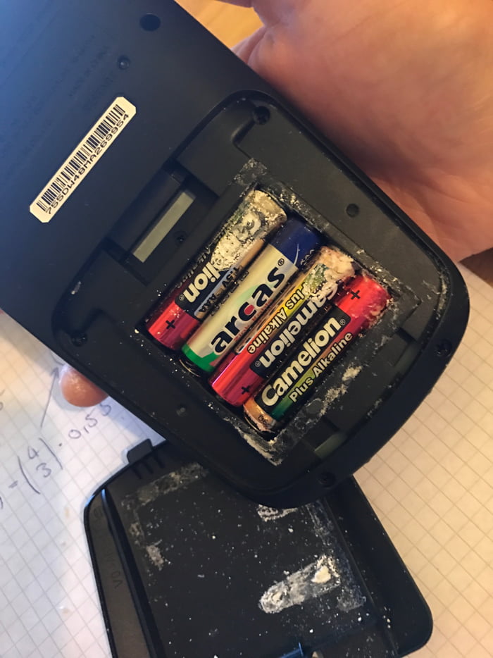 When even your calculator gives up .. - 9GAG