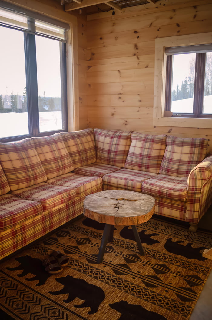 Reading corner in the Canadian Appalachian mountains - 9GAG