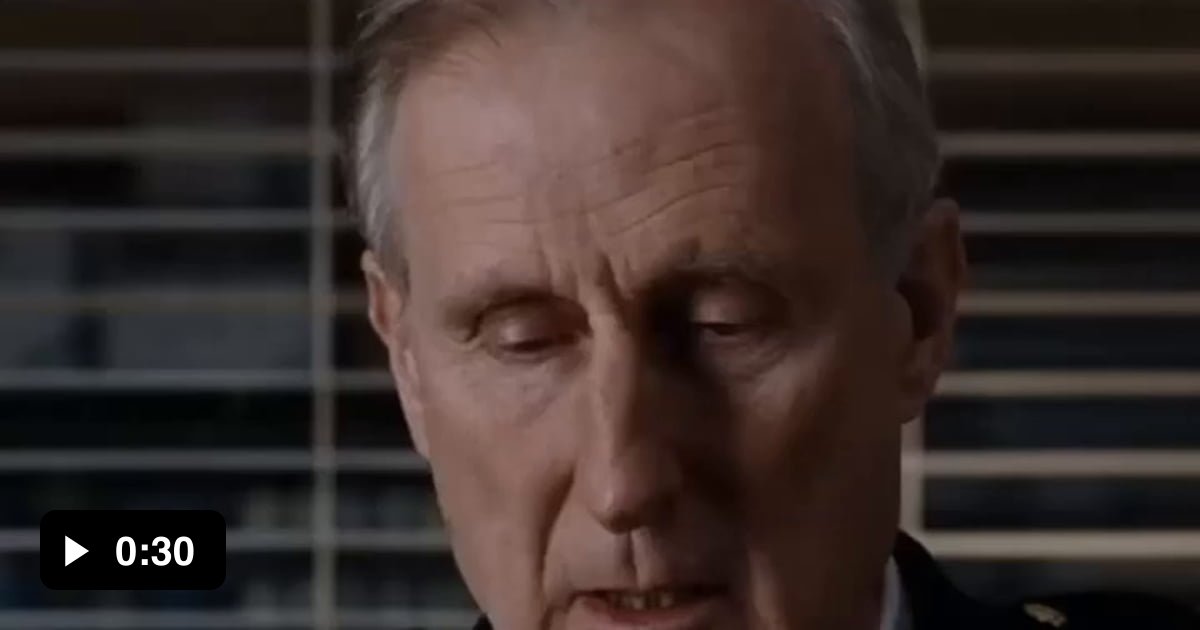 If you see this murderer climbing down your chimney or in a mall, call Mad Toby. - 9GAG