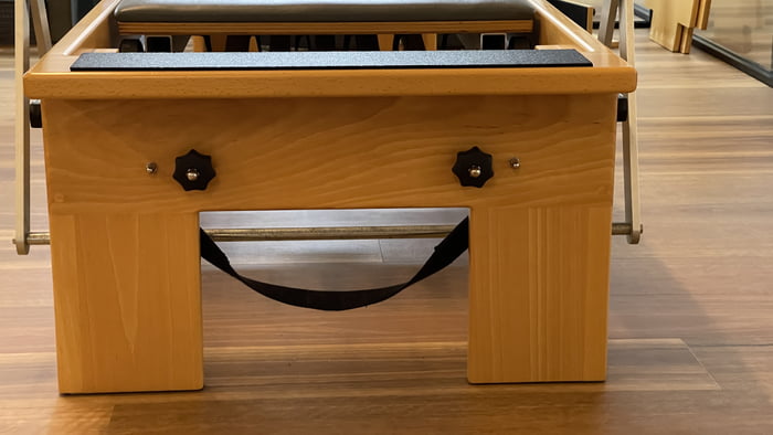 Happy Pilates Reformer - 9GAG