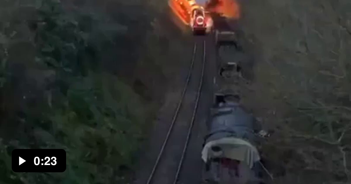 Halloween Hell Train . So Cool ! - 9GAG