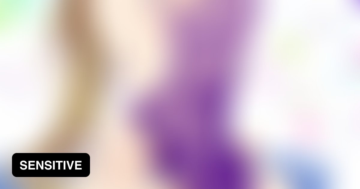 Girl with naked apron - 9GAG