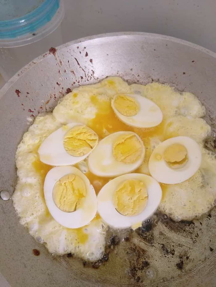 Cursed image plz - 9GAG