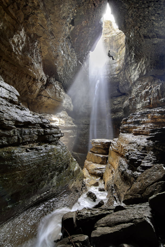 Stephens Gap Cave, Pit entrance, Stephens Gap Callahan Cave Preserve ...