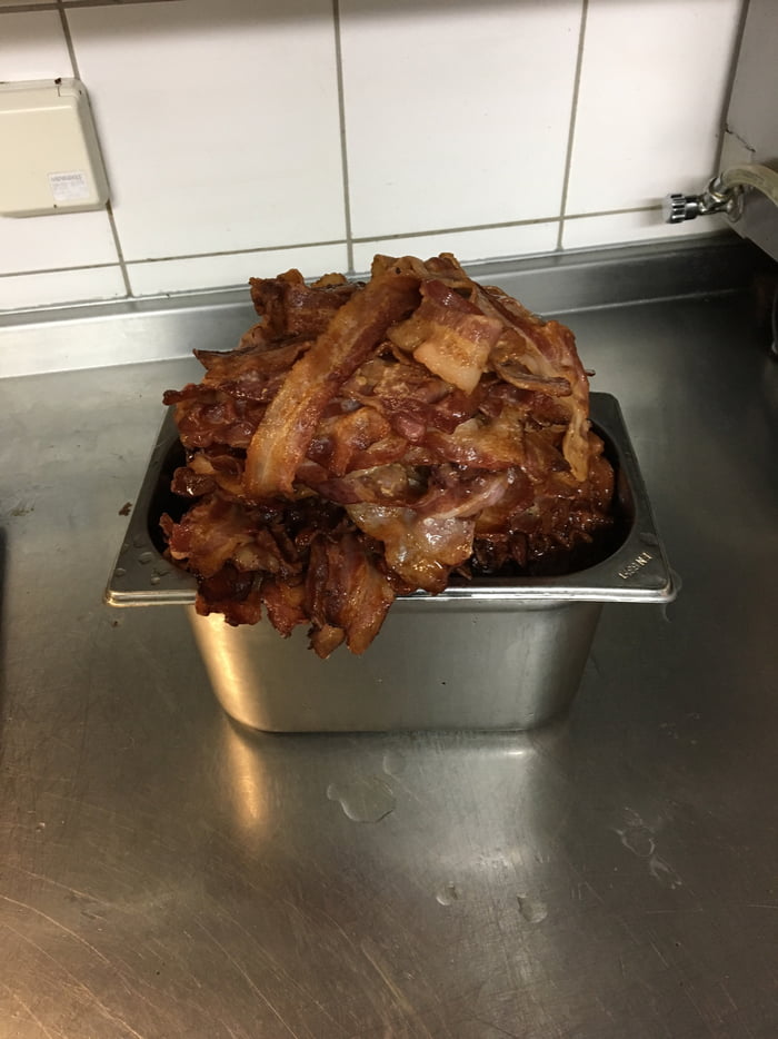 Corn is cool, but bacon is better - 9GAG