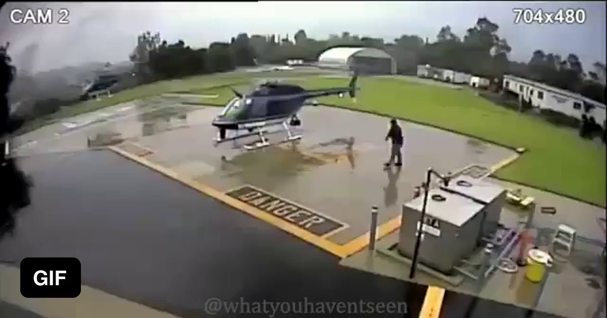 And the moron award goes to... - 9GAG