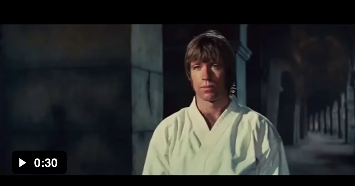 Sound on! Wrong music changes everything - 9GAG