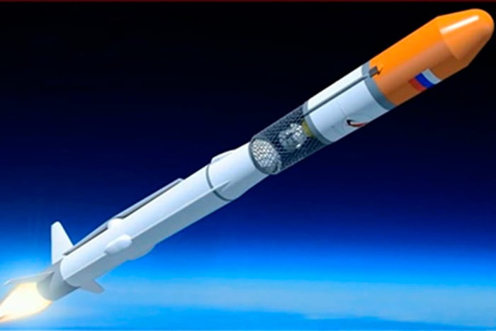Soyuz-7 (Amur-LNG) is a reusable (up to 50 launches) two-stage medium ...